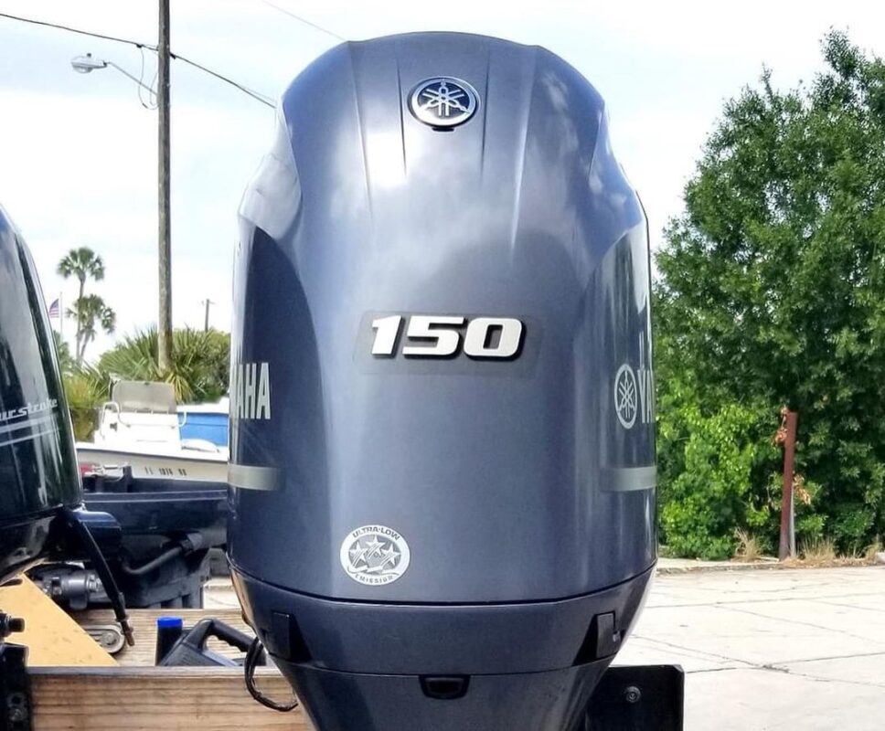 2017 Yamaha 150 HP 4-Stroke 20'' Shaft Power Tilt And Trim Outboard ...